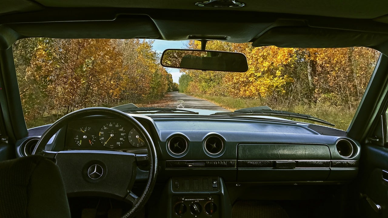 The Ultimate Road Trip Etiquette Guide: 20 Rules for a Smooth Journey